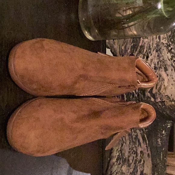 Toetos | Shoes | Camel Color Booties Brand Toetos | Poshmark